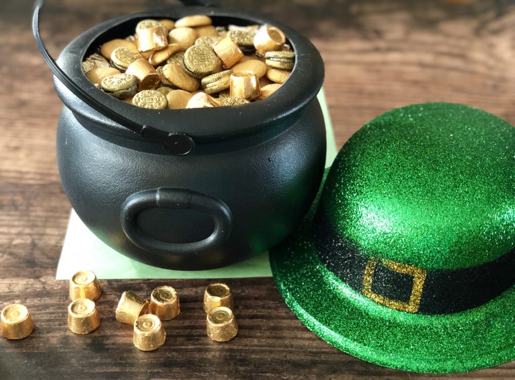 Easy Leprechaun Gold Cookies for St. Patrick's Day Pot o' Gold - # ...
