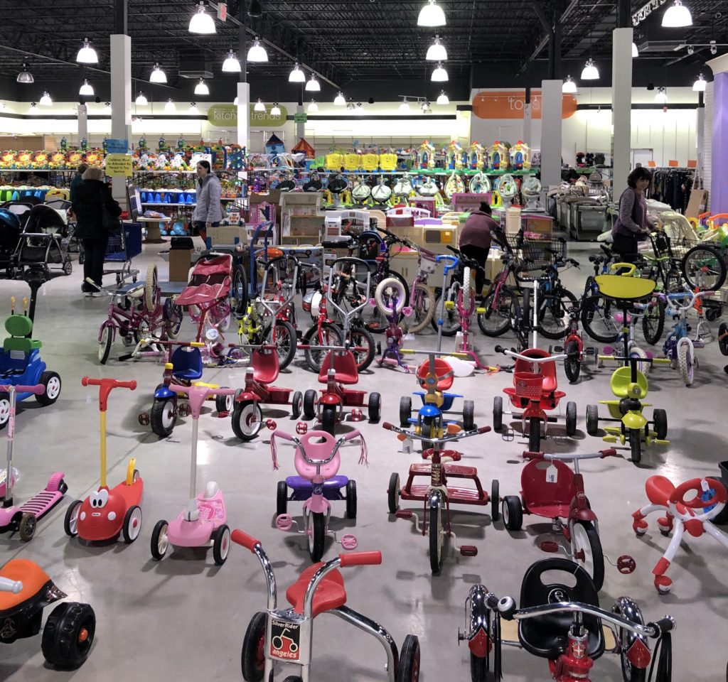 Children's Consignment Events for Novices - #NeverDoneWithFun